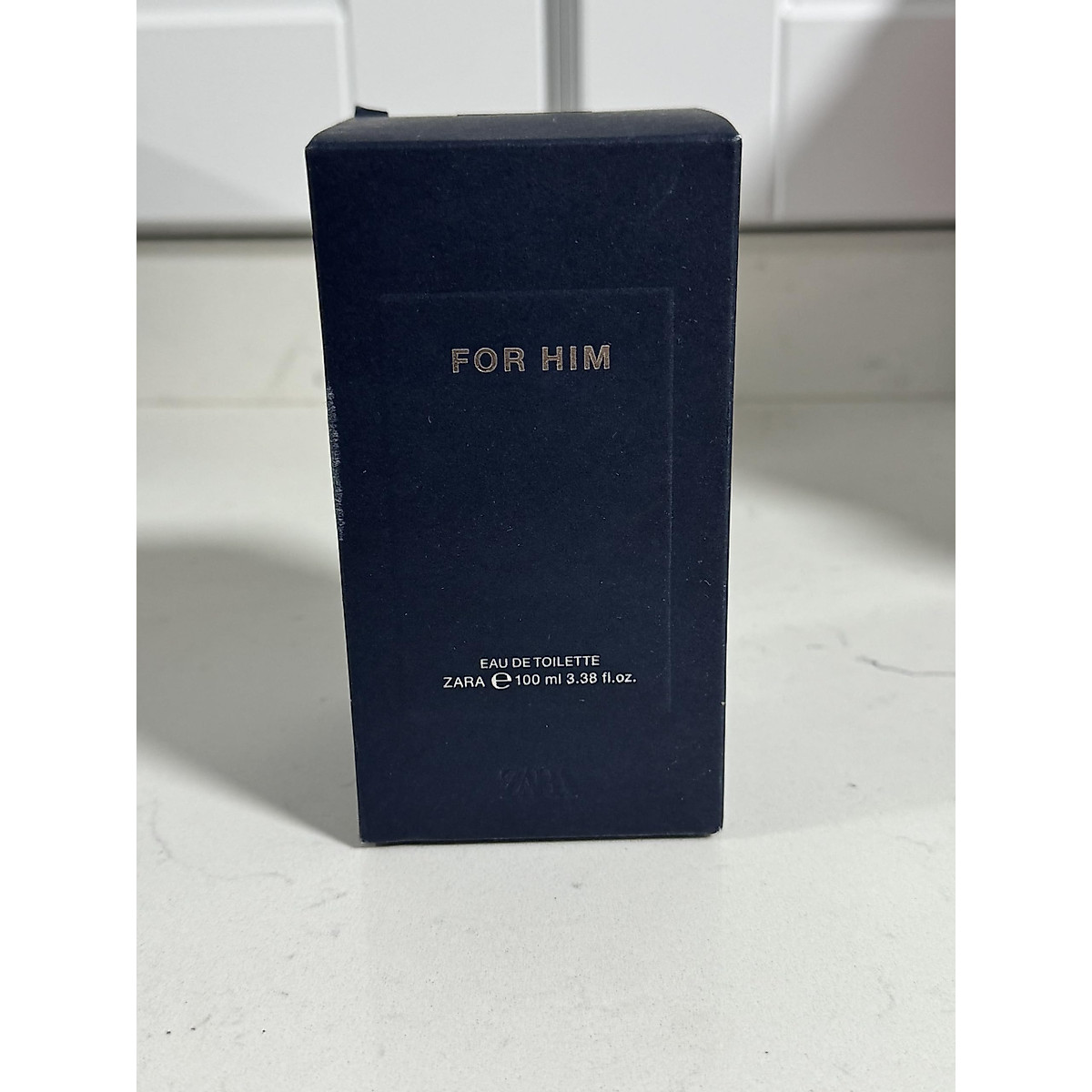 Zara FOR HIM EAU DE TOILETTE 100 ML (3.38 FL. OZ).