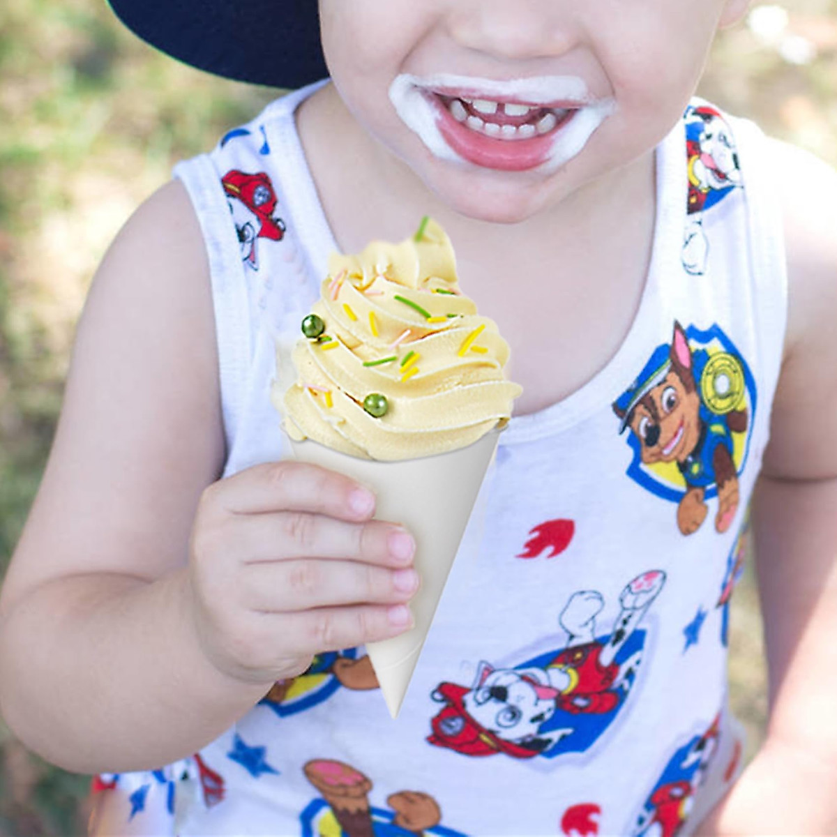 HningBuyox 600 Pack Cone Water Cups, 4OZ Disposable Paper Snow Cups for Water Dispenser, Office Water Cooler, Sports Teams Fundraiser Craft Funnel for Shaved Ice Oil Protein Powder Drinks