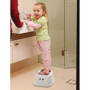 Dreambaby Step Stool for Kids - Non-Slip Base and Contoured Design for Toilet Potty Training and Sink Use