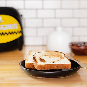 Uncanny Brands Peanuts Snoopy Two-Slice Toaster- Toasts Your Favorite Beagle On Your Toast