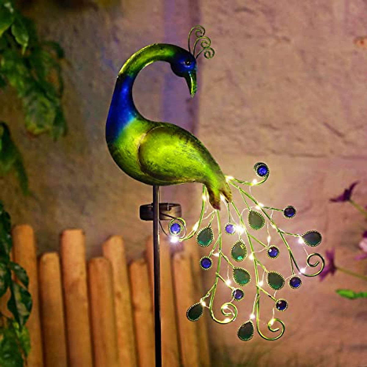 Solar Garden Lights Metal Decorative Garden Stakes Waterproof Peacock Solar Stake Light for Outdoor Patio Yard Pathway
