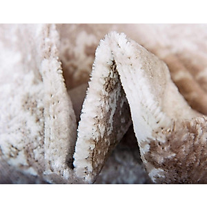 Unique Loom Sofia Collection Area Rug - Salle Garnier (5' 3" x 8' Rectangle, Beige/ Ivory)