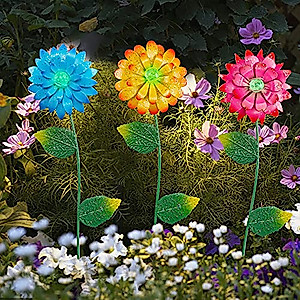 Juegoal 3 Pack Flower Garden Stakes Decor, Outdoor Metal Sunflowers Daisy Shaking Head Glow in Dark Yard Art, Rust Proof Metal Flower Stick, Indoor Outdoor Pathway Patio Lawn Decorations