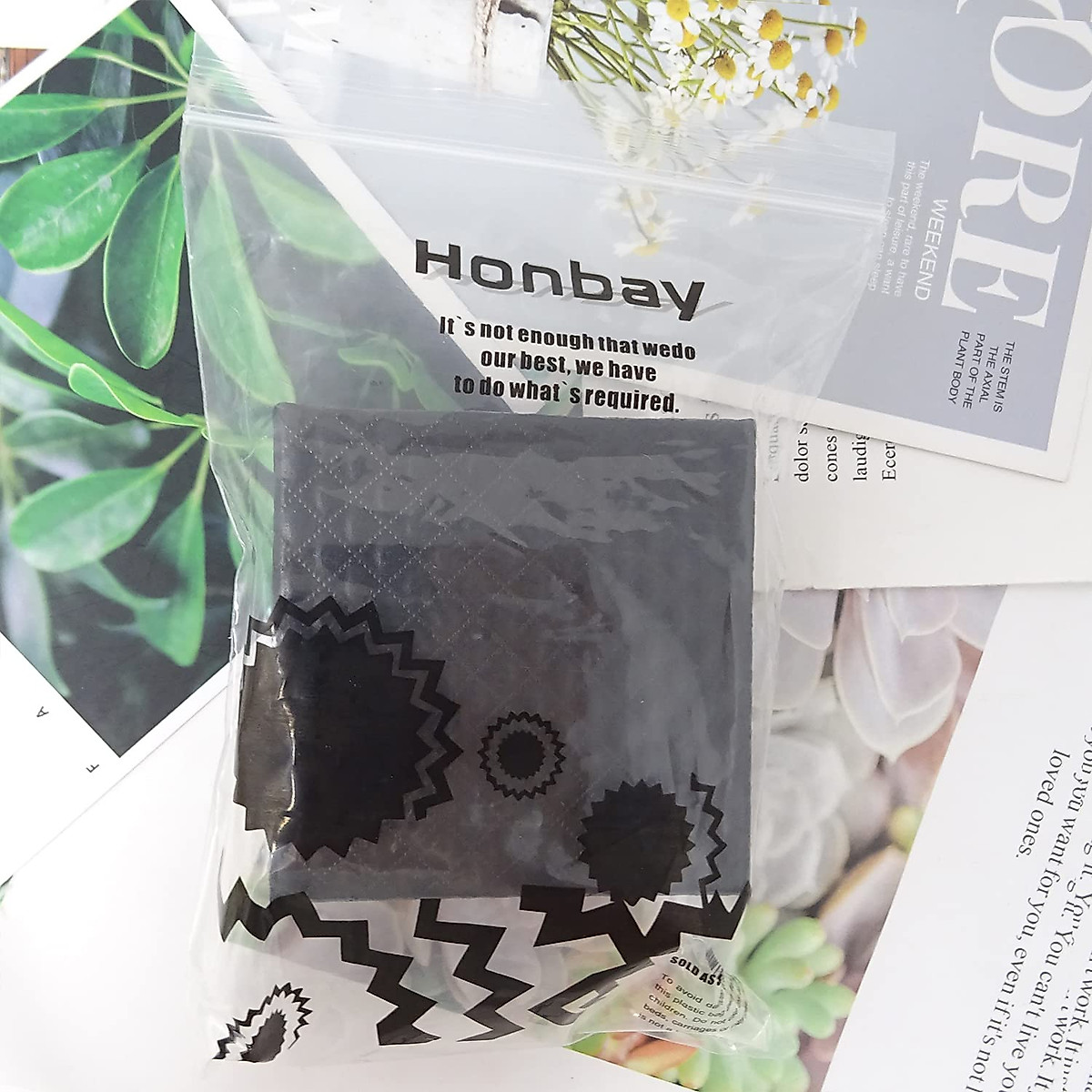 Honbay 1PCS Rhinestone Metal Ladybug Keychain Sparkling Crystal Ladybird Keyring Pendant Insects Key Chain Decoration in A Box for Bag Purse Wallet Handbags Backpack