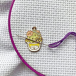 Green Leaves Potted Plant Needle Minders, Magnetic Cactus Flower Needle Nanny, Cross Stitch Embroidery Needlework Accessories