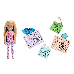 Barbie Color Reveal Dolls, Chelsea Small Doll with 6 Unboxing Surprises Including Color Change, Sporty Series