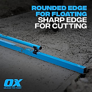 OX TOOLS Pro Series 96-Inch Concrete Screed with Leveling Vial | Aluminum | Lightweight & Reversable Handle | Screed for Cutting and Smoothing | 8' Concrete Screed