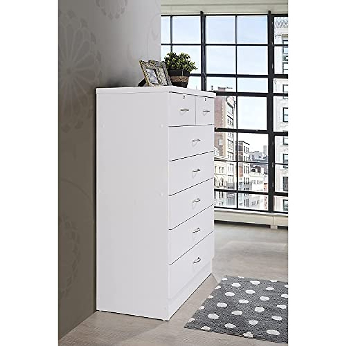 HODEDAH 7 Drawer Wood Dresser for Bedroom, 31.5 inch Wide Chest of Drawers, with 2 Locks on the Top Drawers, Storage Organization Unit for Clothing, White