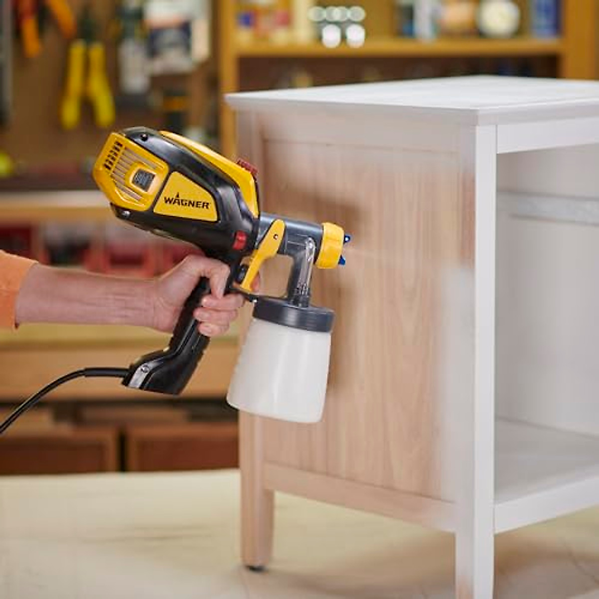 Wagner Spraytech 02419307 FLEXiO 595 Handheld HVLP Paint Sprayer, Sprays Most Unthinned Latex, Includes Two Nozzles - iSpray & Detail Finish Nozzle, Complete Adjustability, Lightweight Design