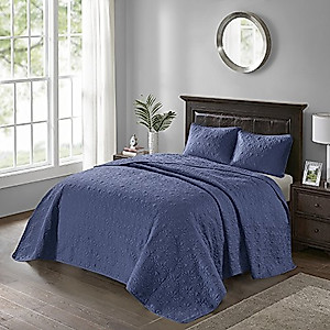 Madison Park Quebec Reversible Quilt Set Damask Design, Double Sided Stitching All Season, Lightweight Bedspread Bedding Set, Matching Sham, Navy, King(120"x118") 3 Piece