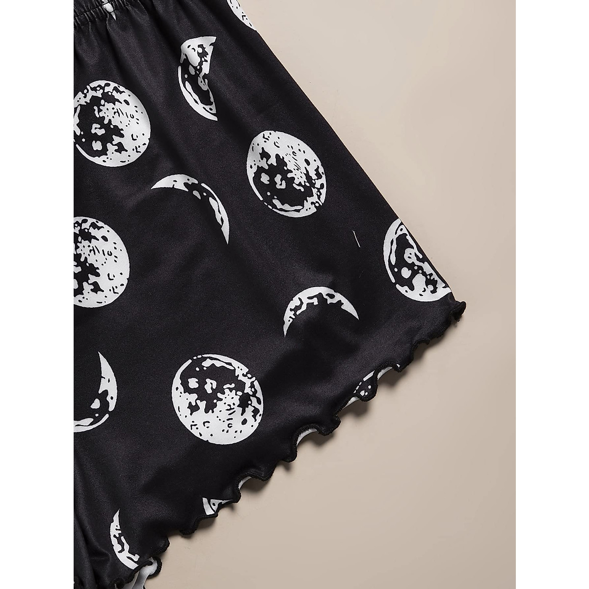 WDIRARA Women's Sleepwear Cute Print Lettuce Trim Cami and Shorts Pajama Set Black Moon M