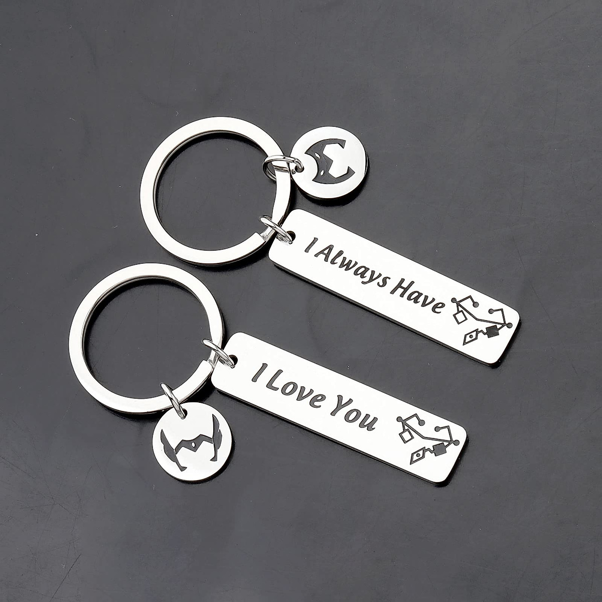 FAADBUK Catradora Couple Keychain Heart of Etheria Gift She-Ra and the Princesses of Power Future Catra and Adora Valentine’s Day Gift (Love have)