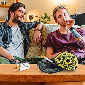 Scotte Handmade Snail Ashtray with Lid Home Ashtrays Cute Ashtrays for Cigarettes Outdoor Patio Garden Decor