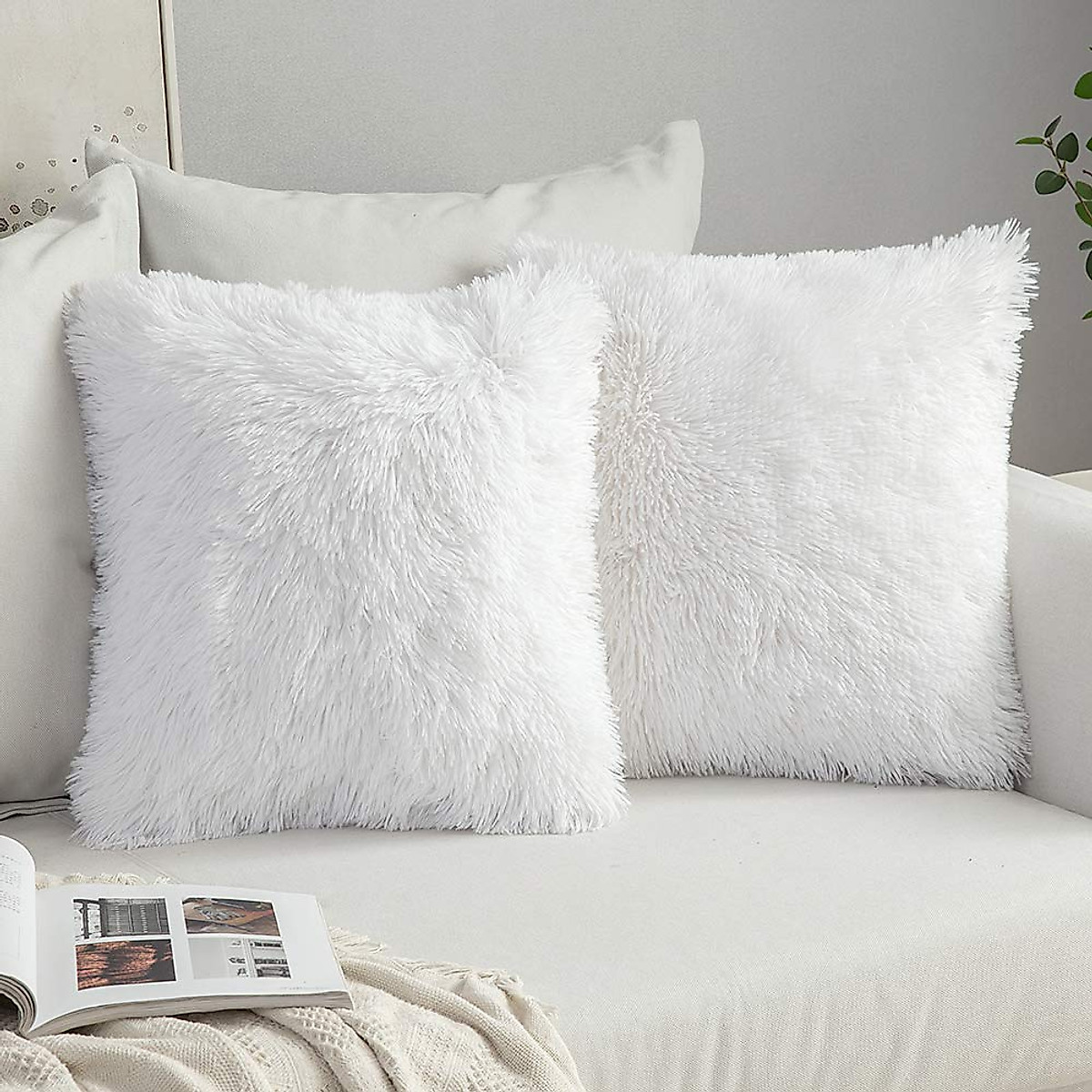 MIULEE Pack of 2 Luxury Faux Fur Decoration Throw Pillow Covers Deluxe Winter Cute Decorative Plush Pillow Case Cushion Cover Shell for Sofa Bedroom Car 16x16 Inch White