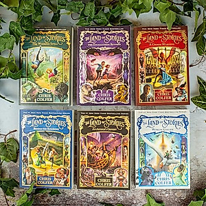 The Land of Stories: An Author's Odyssey (The Land of Stories, 5)