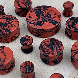 Pair of Synthetic Red and Black Howlite Double Flare Plugs (STN-656) (0g (8mm))