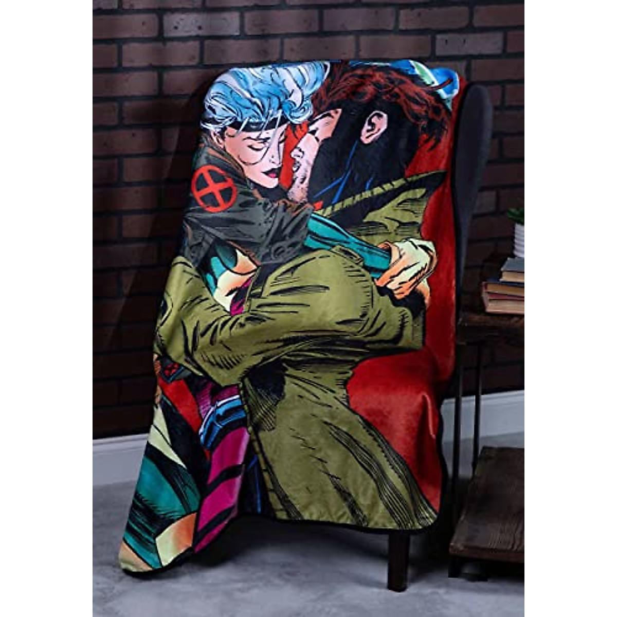 Surreal Entertainment X-Men Rogue & Gambit 45" x 60" Fleece Blanket Standard