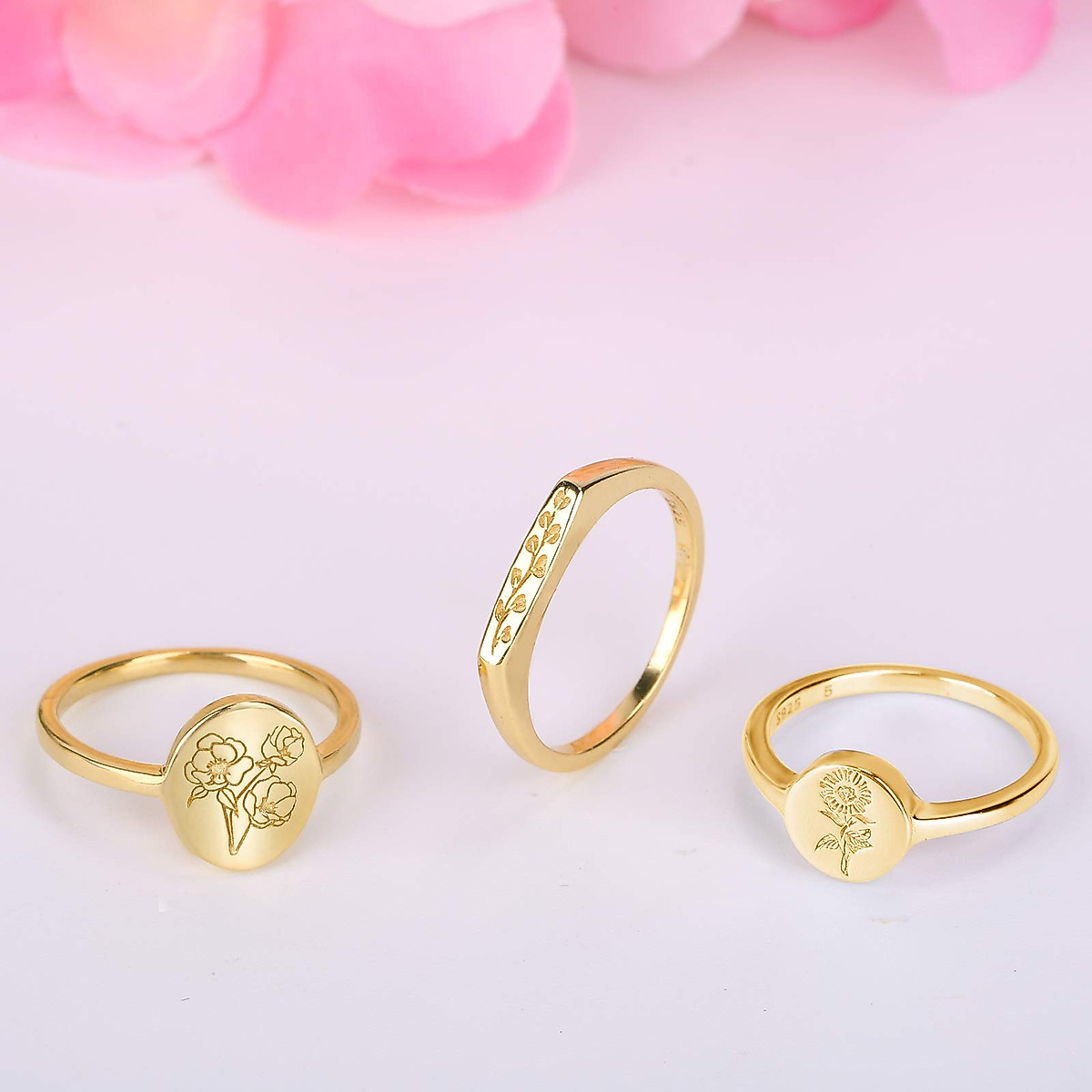 YeGieonr Handmade Flower Signet Ring,18K Gold Ring for Women, Minimalistic Statement Ring with Botanical Engraved Delicate Personalized Jewelry Gift for Women