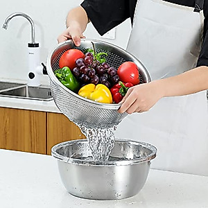 304 Stainless Steel Microporous Colander, 2-Qt Large Capacity with Mixing Bowl For washing vegetables, fruit and rice and for draining cooked pasta. (2PC) (2QT)