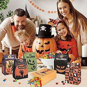 Beego Halloween Treat Bags Party-Favors - 36 PCS Kids Halloween Candy Bags for Trick or Treating Paper Gift Bags for Treats Snacks Halloween Goodie Bags with Stickers Party Supplies