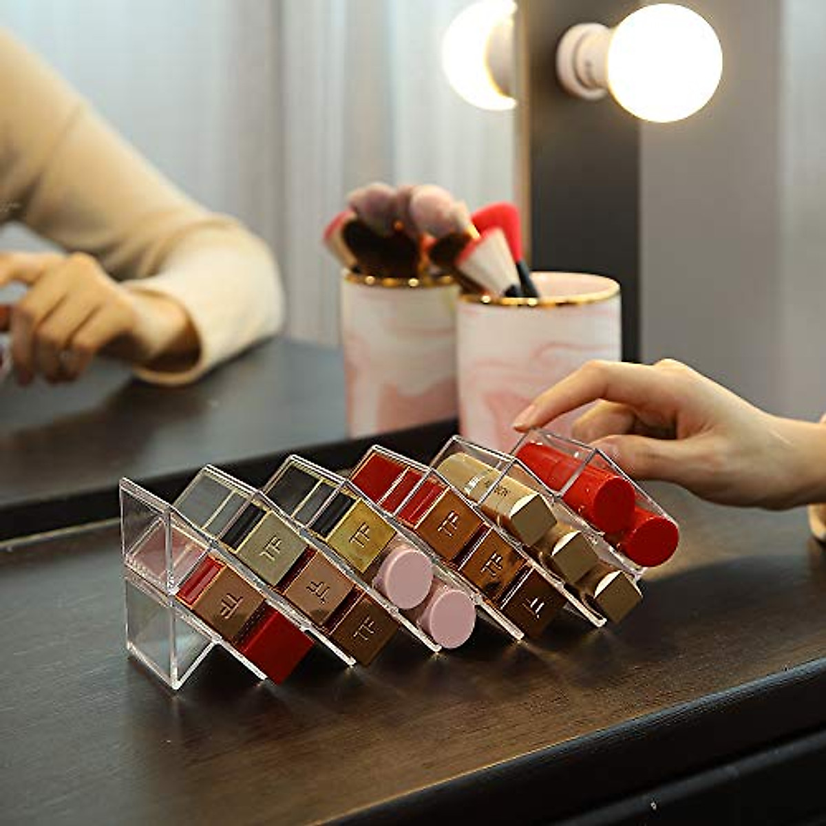 V-HANVER 1-Pack Fish Shape Lipstick Organizer Tower, Lip Gloss Storage Holder Stand for 16 Lip Sticks, Perfect for Makeup Cosmetic Vanity and Dresser Display, Clear Acrylic