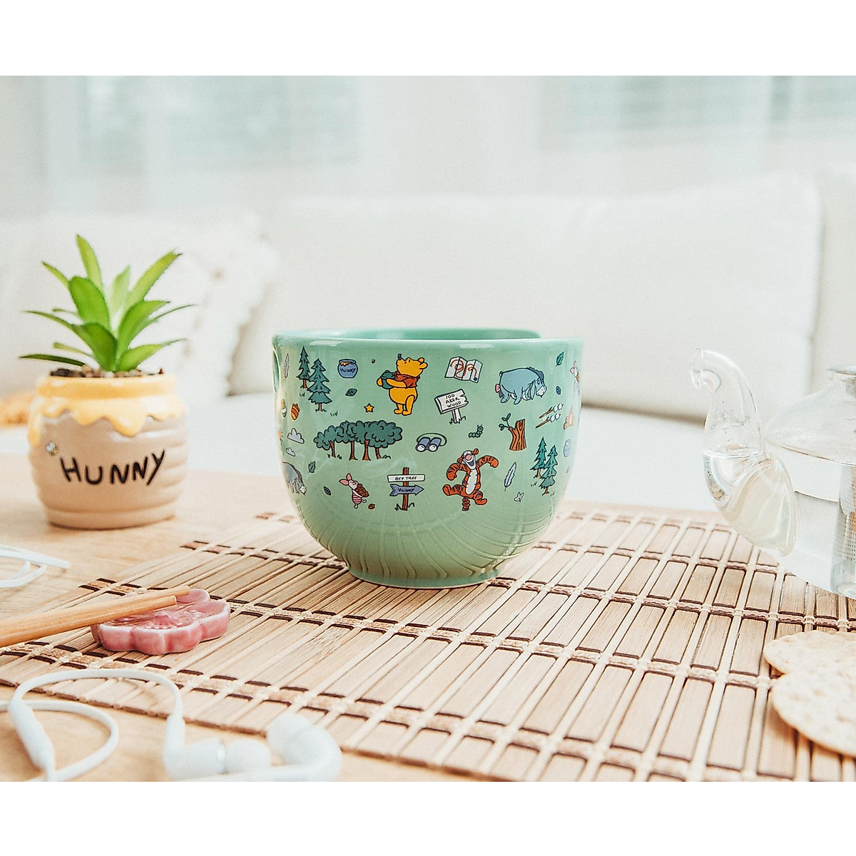 Toynk Disney Winnie the Pooh Allover Icons 20-Ounce Ramen Bowl and Chopstick Set