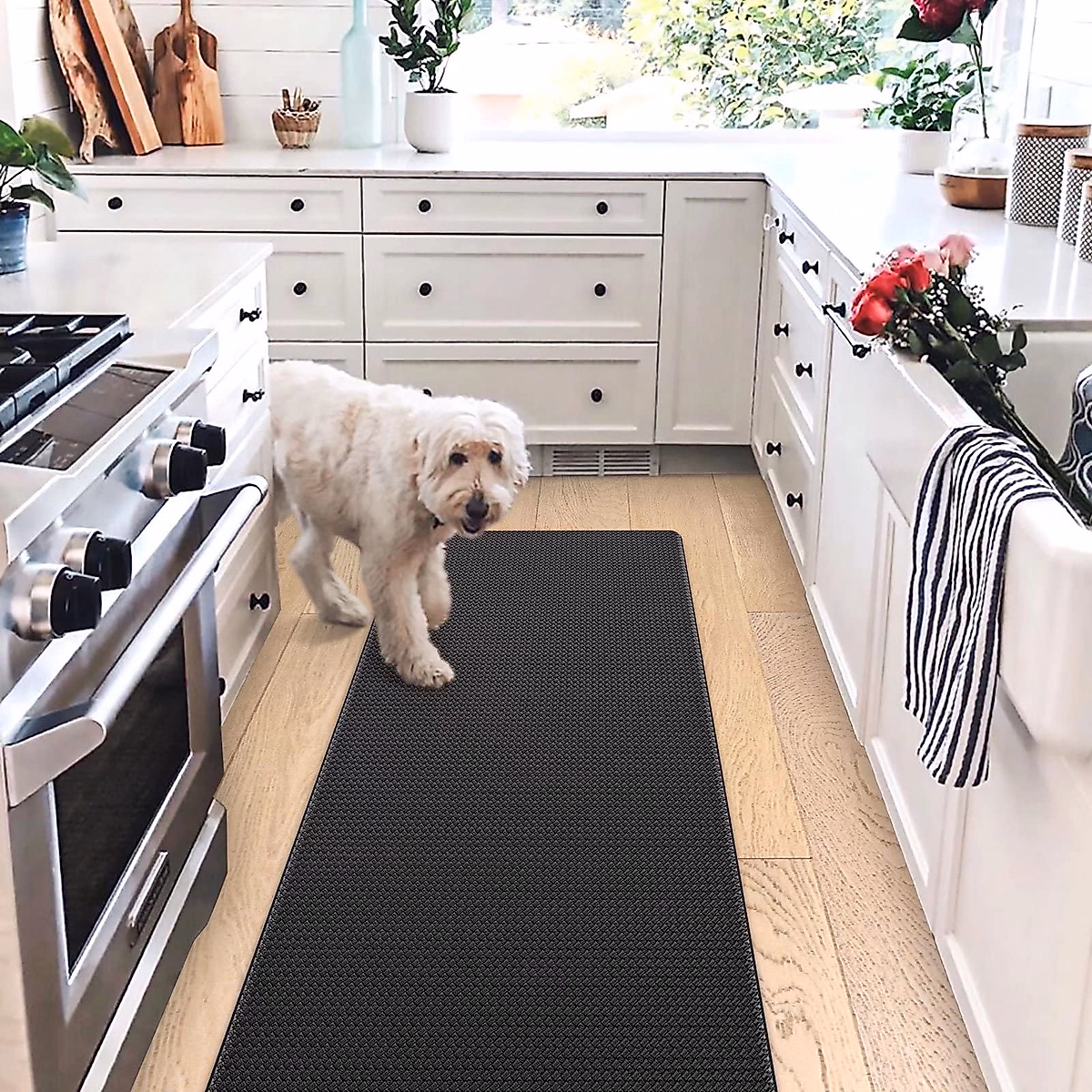 Oakeep Kitchen Mat Anti Fatigue Cushioned Mats for Floor Runner Rug Padded Kitchen Mats for Standing, 17"x59", Black