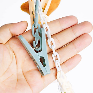 2 Pieces Plastic Toy Chain Organizer Animal Storage Chain with 40 Pieces Plastic Clips, 2 Pieces Ceiling Hook for Hanging Plush Toys Hats Socks and Cards