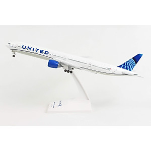 Daron SkyMarks United 777-300ER 1/200 w/Gear SKR1054 2019 Blue Livery, White