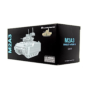 US M2A3 BUSKIII Bradley Infantry Fighting Vehicle Sand Livery 1/72 ABS Tank Pre-Built Model