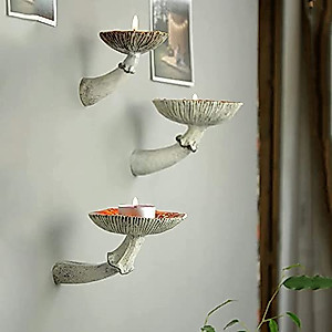 Firlar Mushroom Floating Shelves, 3Pcs Cute Mushroom Room Decor, Whimsical Mushroom Decor Wall Mounted, Resin Mushroom Hanging Storage Rack Creative Art Rack for Living Room Kitchen Bathroom, S+M+L