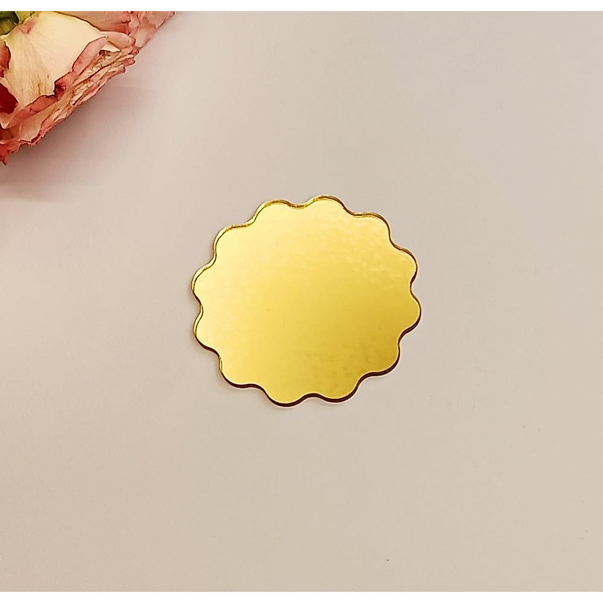 20pcs of Gold Acrylic Wedding Place Card,Mirrored Scallop Place Card,Laser Cut Wavy Circle Acrylic Seating Chart,Acrylic Place Card,Name Place Card (Gold Mirror, 3'')