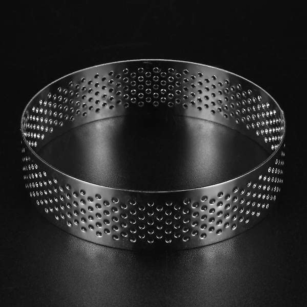 Bzocio 12 Pack Stainless Steel Tart Rings 3 in,Perforated Fruit Pie Quiches Cake Mousse Ring,Cake Ring Mold,Round Cake Baking Tools,Kitchen Baking Mould,Cake Rings for Baking 8cm.
