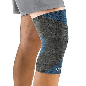 Mueller 64429 Sports Medicine FIR 4-Way Knee Support Sleeve for Men and Women, Gray/Blue, Medium/Large