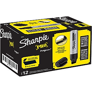 Sharpie 44001BX Magnum Permanent Marker, Black, 12/Box