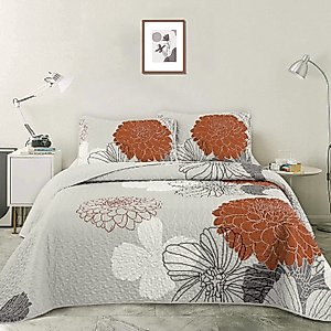 Floral Pattern Quilt Set Queen Burnt Orange Bedspread 3 Pieces Coverlet Soft Lightweight Bed Cover with 2 Pillow Shams for All Season 96"x90"