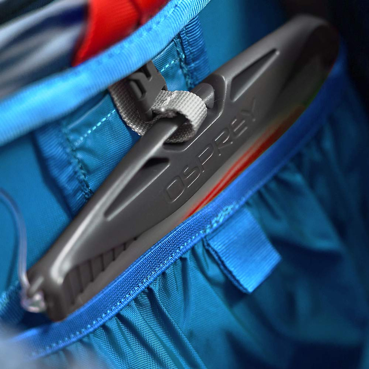 Osprey Stratos 36 Men's Hiking Backpack, Eclipse Blue, Small/Medium