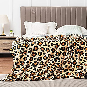 Hughapy Cheetah Blanket, Soft Flannel Leopard Print Blanket, Fleece Leisure Blanket for Bed Sofa Couch, Suitable Trip Picnic Lightweight Warm Decorative Blanket for All Seasons (Brown, 60 x 80 inches)