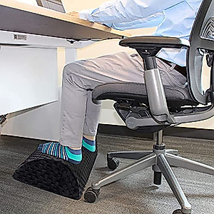 Foot Rest Under Desk at Work, Under Desk Footrest Ergonomic Foot Stool Leg Rest Support Cushion Under Desk Portable for Office Home Airplane Black