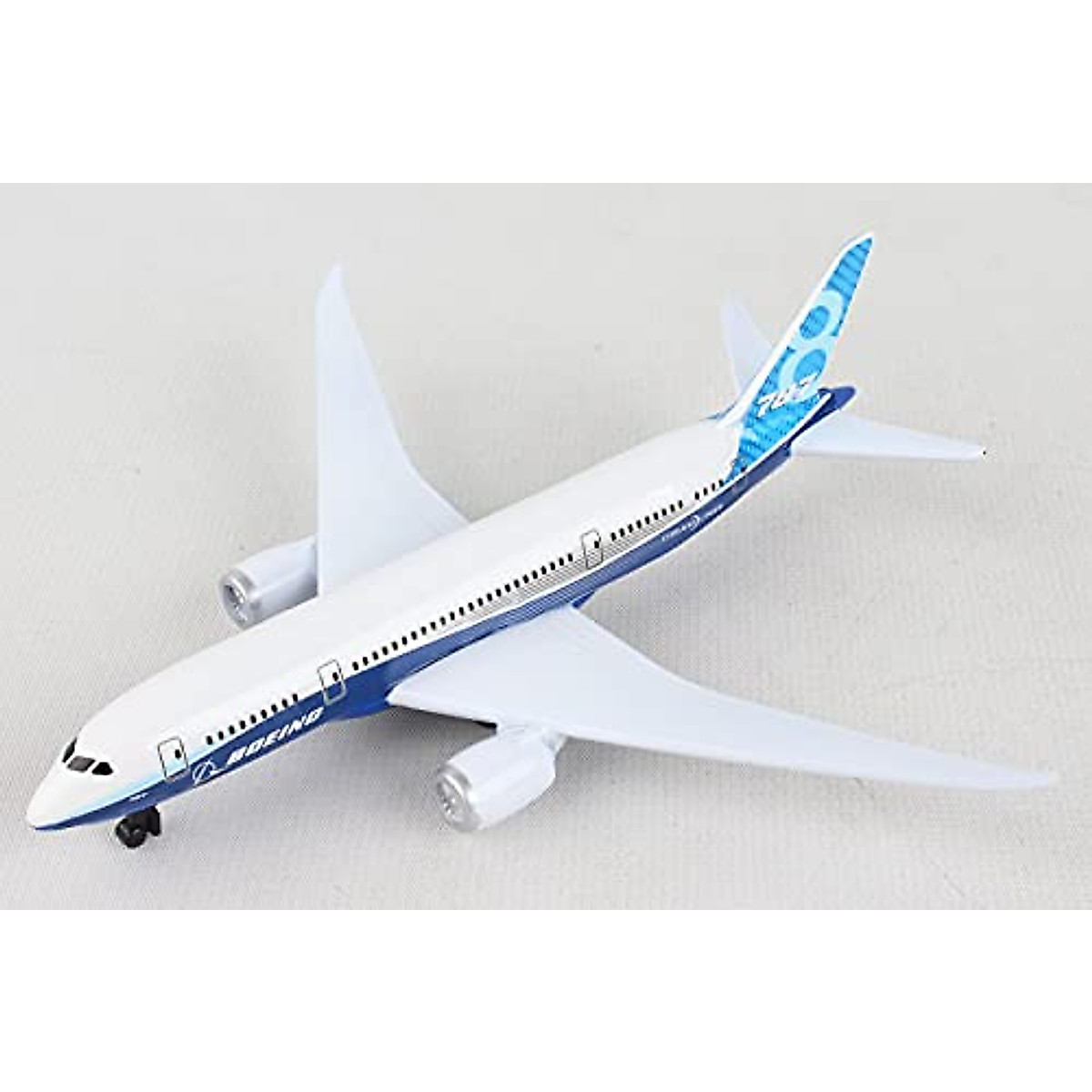 Daron Boeing Commerical Play Set w/ 787 RT7471