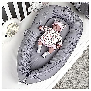 CUAIBB Baby Lounger for Newborn, Baby Nest Sleeper Newborn Lounger, Portable Baby Lounger for Baby 0-12 Months, Cosleeping Baby Bed Infant Lounger Bed in Bed - Green