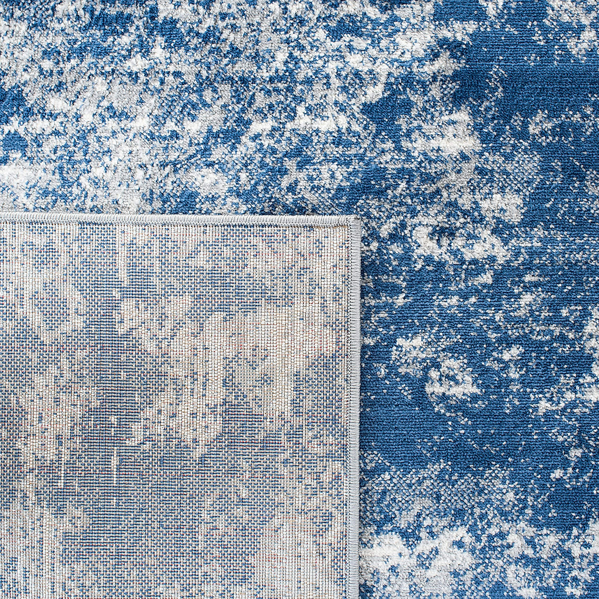 SAFAVIEH Brentwood Collection 5'3" x 7'6" Grey / Navy BNT822G Modern Abstract Non-Shedding Living Room Bedroom Dining Home Office Area Rug