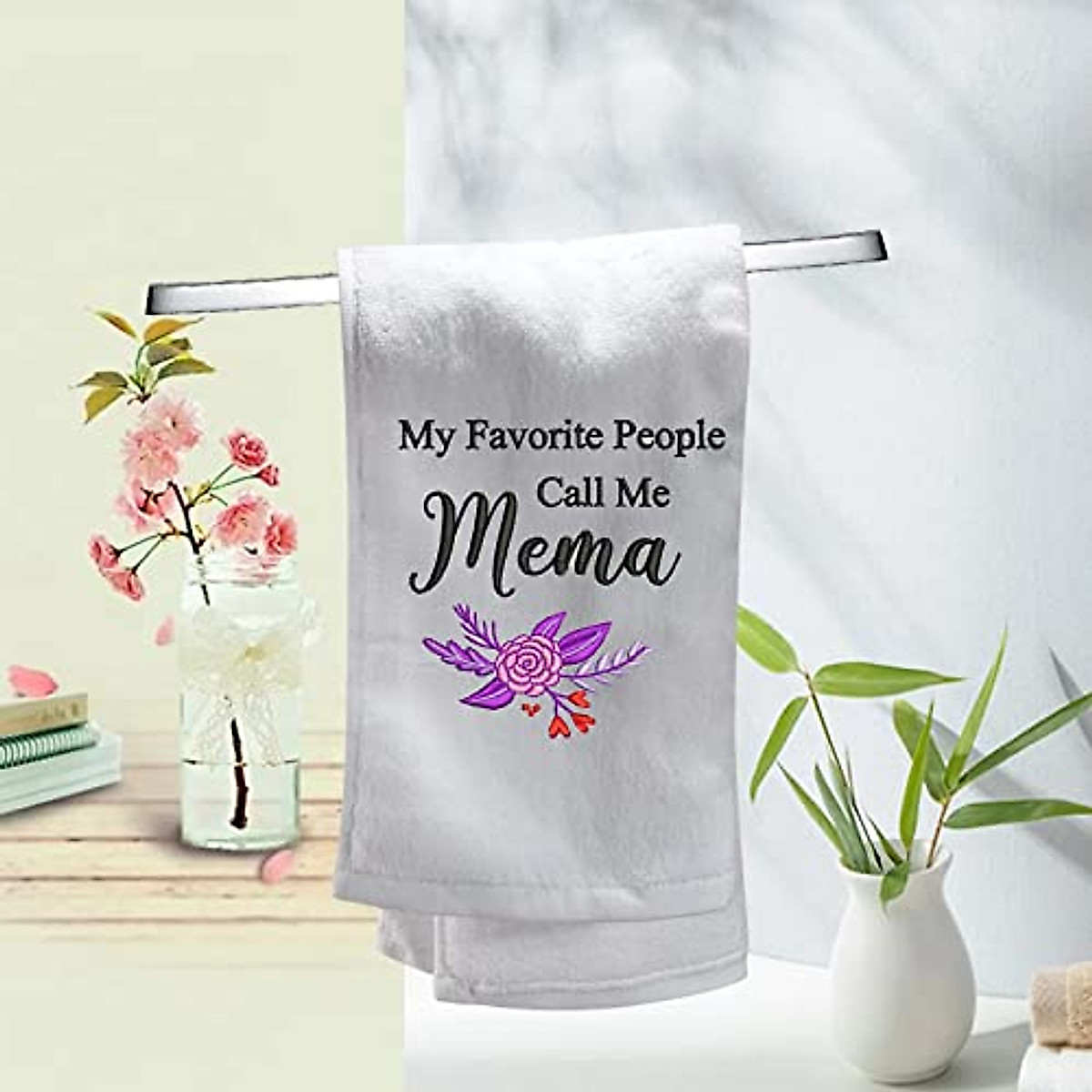 PXTIDY Mema Gifts Mema Towel My Favorite People Call Me Mema Embroidered Wash Towel for Mema Birthday Gifts Grandma Mema Gifts from Grandchildren