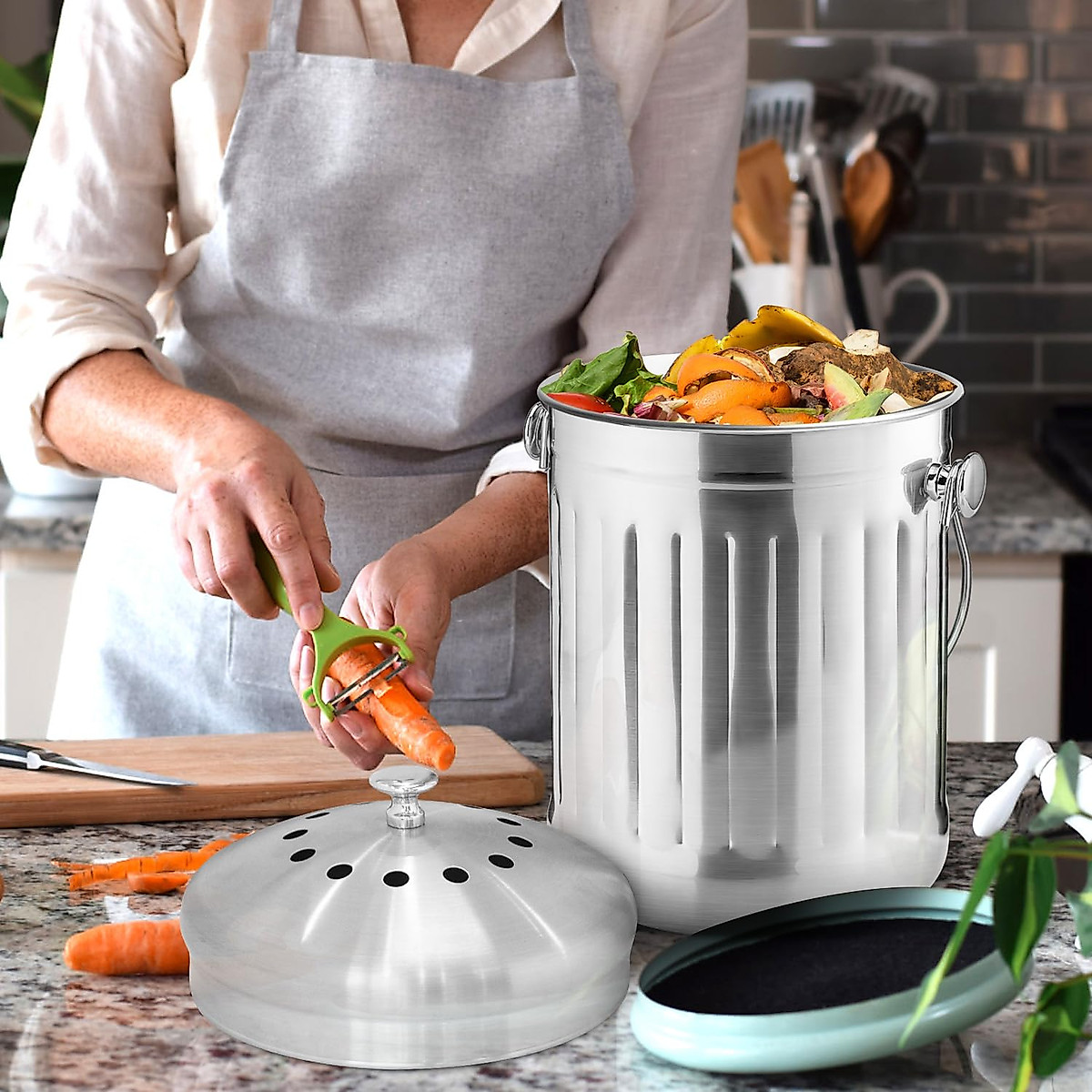 ENLOY Compost Bin, Stainless Steel Indoor Compost Bucket for Kitchen Countertop Odorless Compost Pail for Kitchen Food Waste with Carrying Handle 1.3 Gallon Easy to Clean