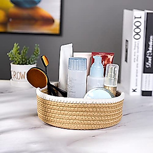 LLixinJu Small Basket Small Baskets for Organizing Small Rope Basket Small Woven Basket Set of 2 Key Basket Round Mini Storage Bins for Bathroom Desk Organizer Gifts, XS Brown