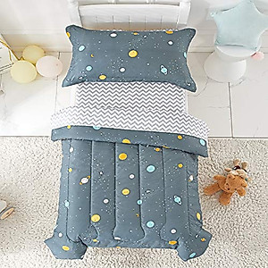 Boys Space Planet Toddler Bedding Set Gray-Green Includes Adorable Quilted Comforter, Fitted Sheet, Top Sheet, and Pillow Case for Boys Bed