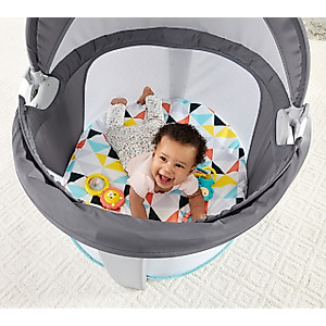 Fisher-Price Portable Bassinet and Travel-Play Area with Baby Toys, Indoor and Outdoor Use, On-the-Go Baby Dome, Windmill