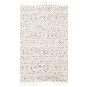 SAFAVIEH Natura Collection Area Rug - 8' x 10', Ivory & Black, Handmade Boho Fringe Wool, Ideal for High Traffic Areas in Living Room, Bedroom (NAT353A)