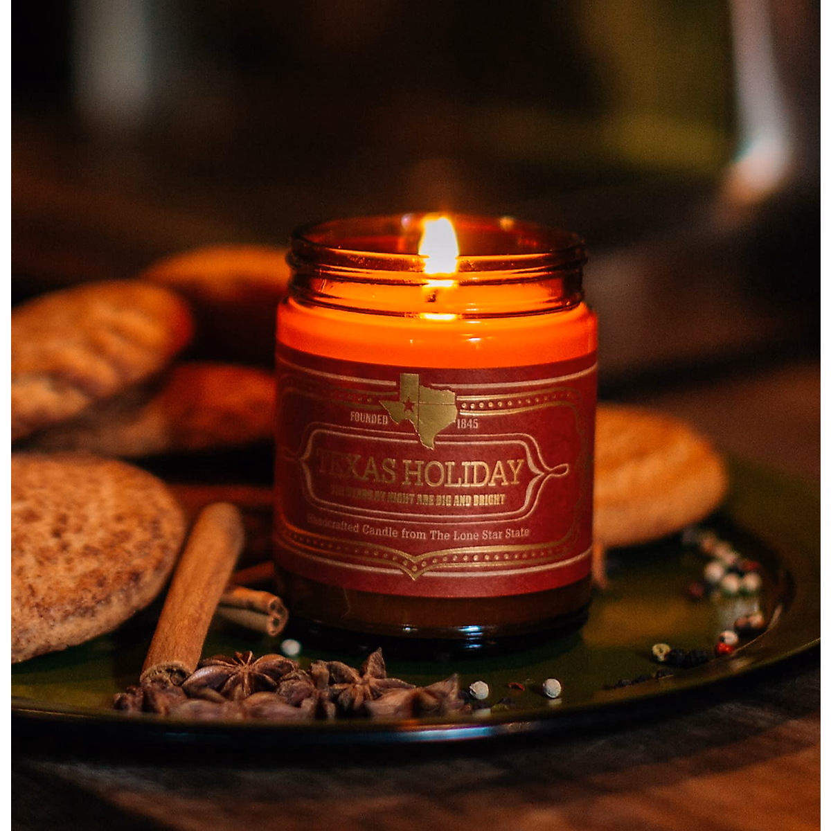 Jackson Vaughn Scented Texas Candle, Texas Holiday - Scents of Toasted Pecan, Vintage Leather, Eggnog, Cardamom, Ginger, Cinnamon - 9oz Jar - 40 Hour Burn Time