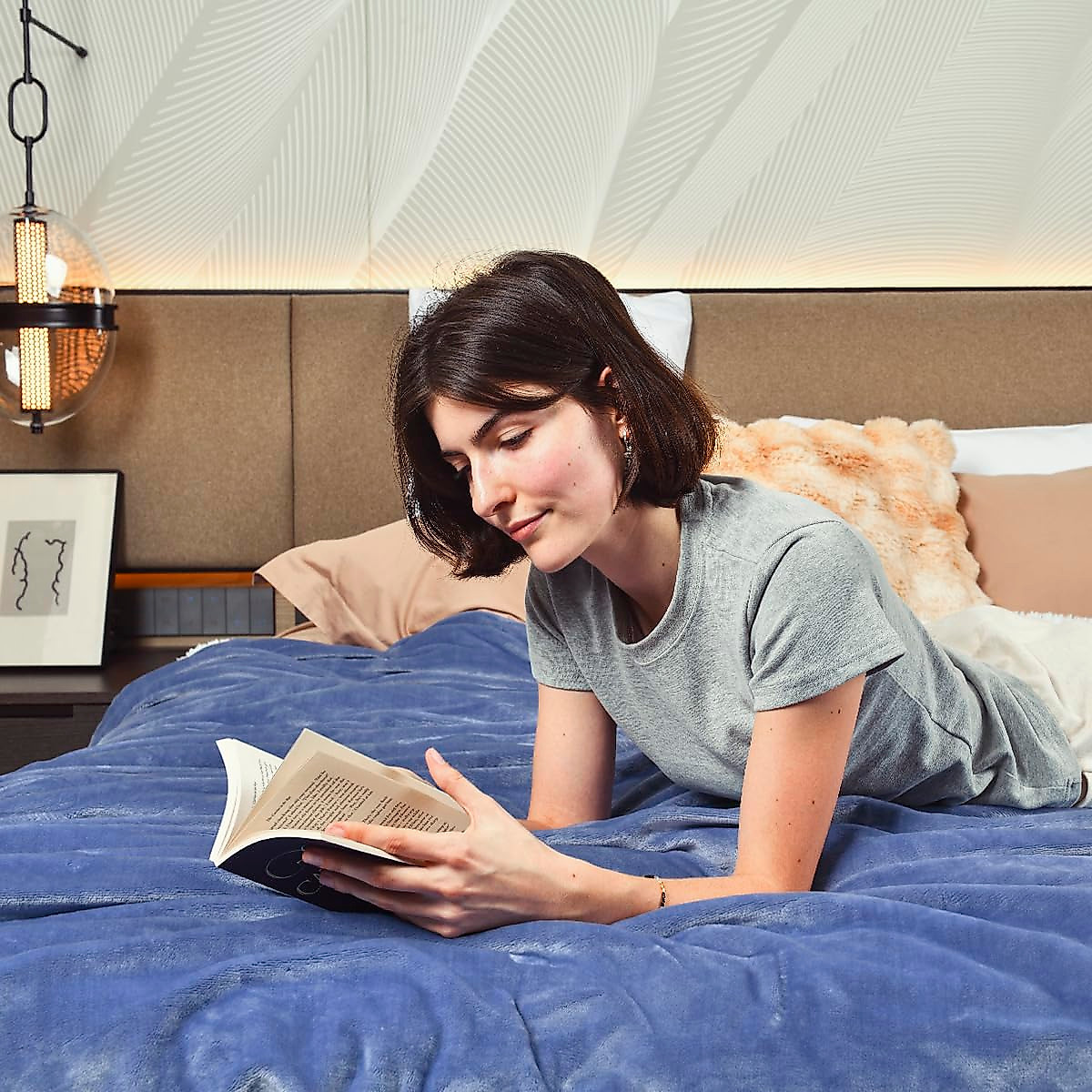 KAWAHOME Sherpa Fleece Queen Size Blanket for Bed - Extra Warm and Heavy Thick Blankets for winter, Super Soft 500GSM Plush Blanket, 90"X 90" Washed Blue